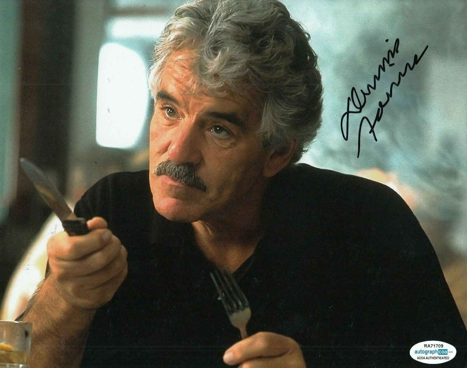 DENNIS FARINA signed (GET SHORTY) Movie 8X10 *Ray Bones Barboni* photo ...