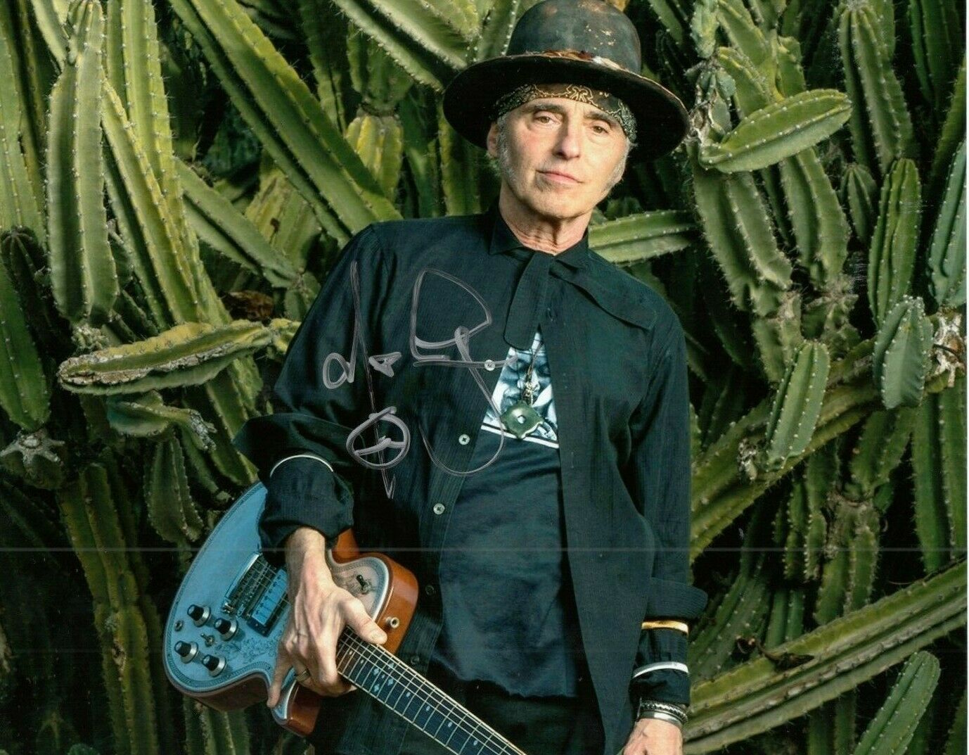 NILS LOFGREN signed (BRUCE SPRINGSTEEN E-STREET BAND) Guitar 8X10 photo ...