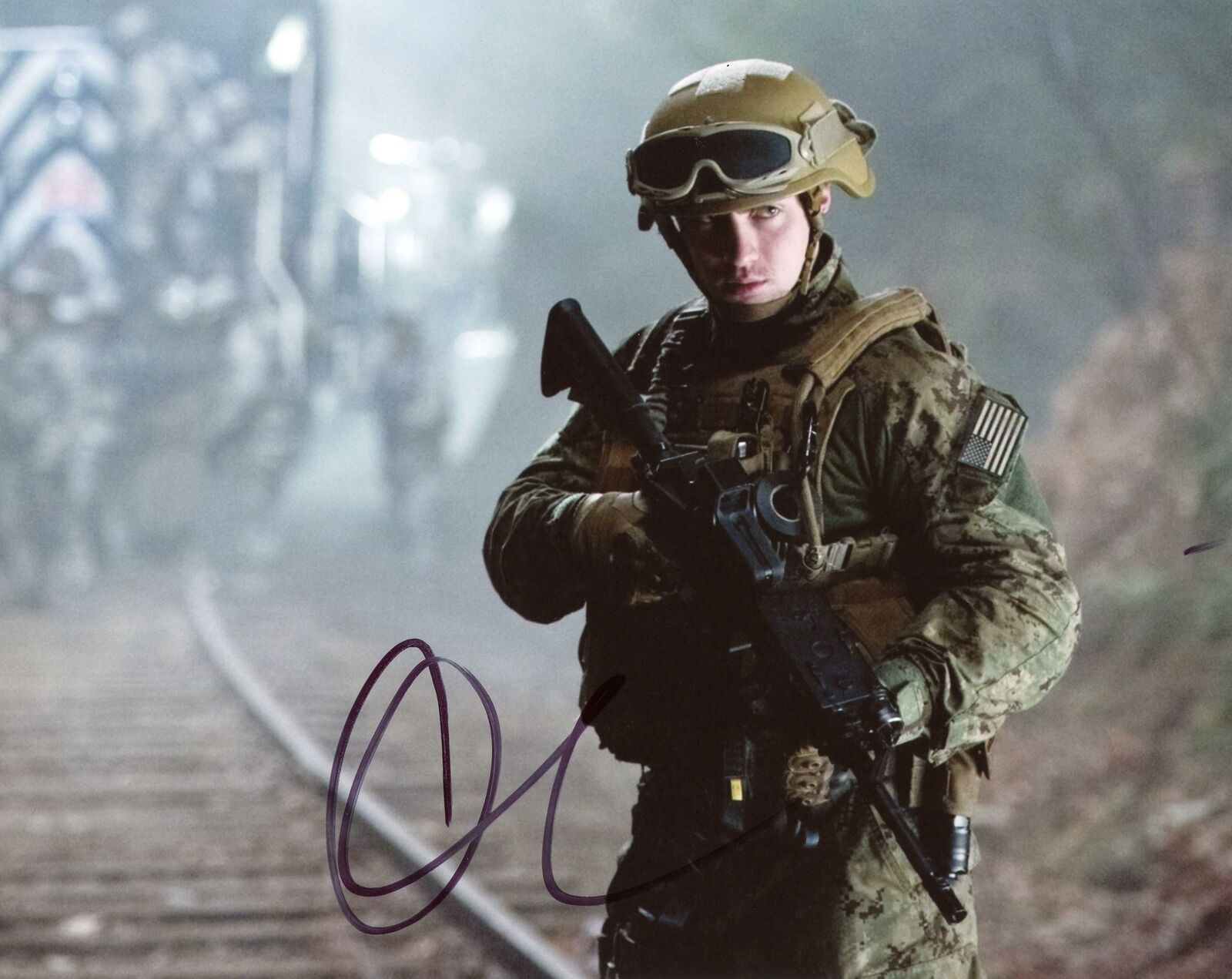 Aaron Taylor-Johnson "Godzilla" AUTOGRAPH Signed 'Ford Brody' 8x10 ...