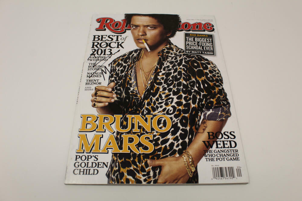 BRUNO MARS SIGNED AUTOGRAPH ROLLING STONE MAGAZINE - POP SUPERSTAR, 24K ...