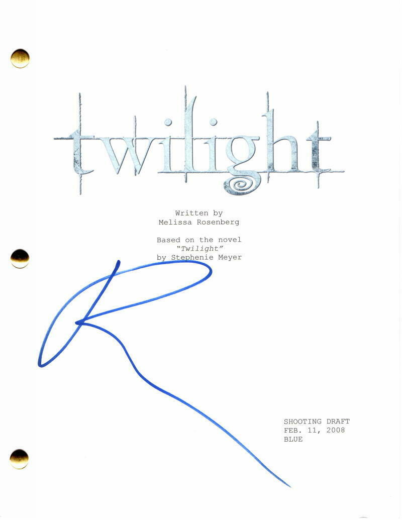 ROBERT PATTINSON SIGNED AUTOGRAPH - TWILIGHT FULL MOVIE SCRIPT - THE ...