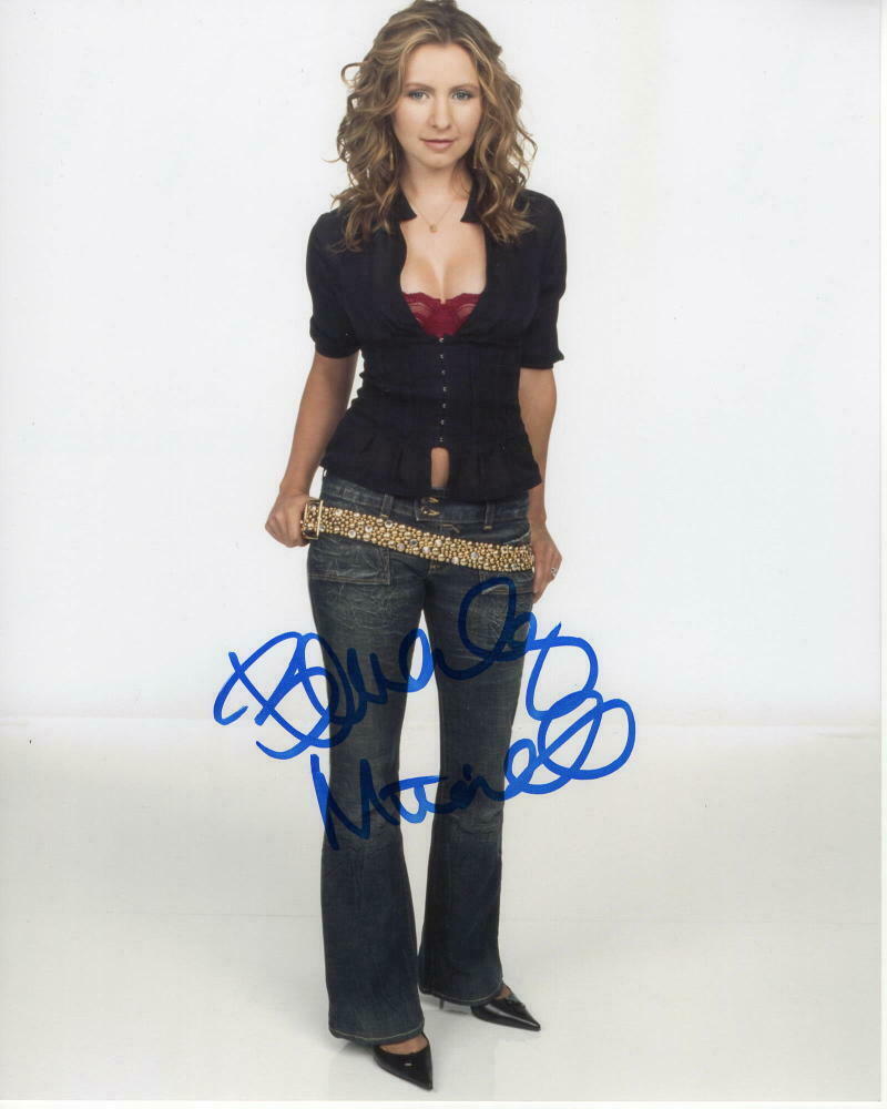 BEVERLEY MITCHELL SIGNED AUTOGRAPH 8X10 PHOTO - LUCY 7TH HEAVEN, SEVENTH A COLLECTIBLE ...