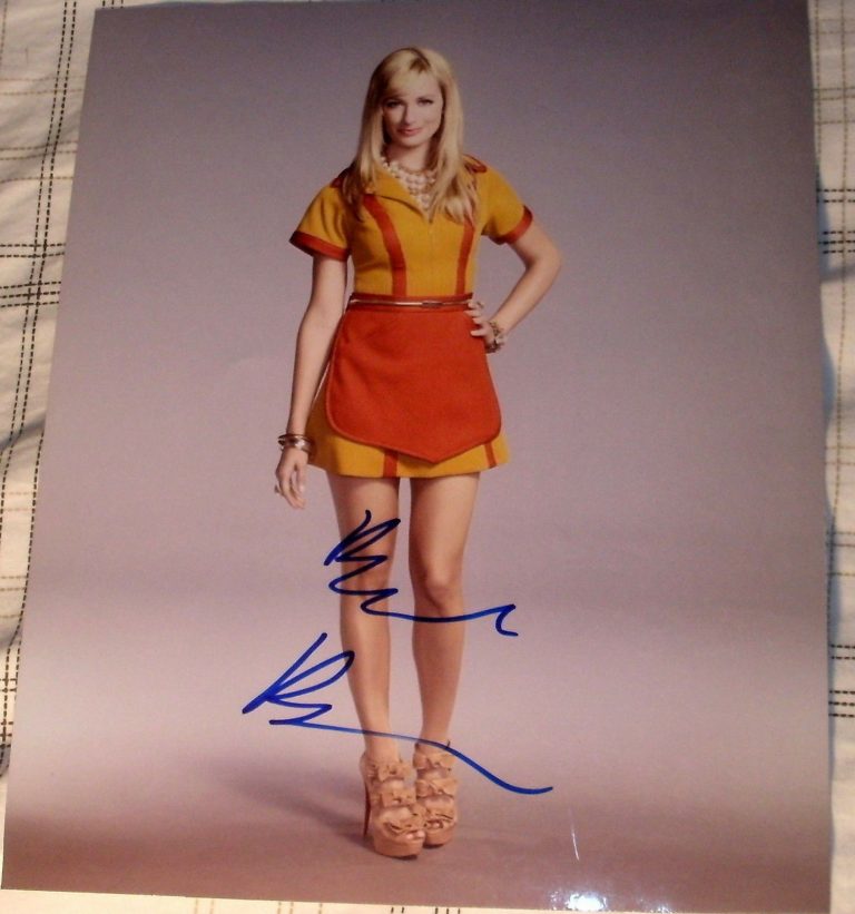 BETH BEHRS SIGNED AUTOGRAPH SEXY LONG LEGS "2 BROKE GIRLS" HOT PROMO ...