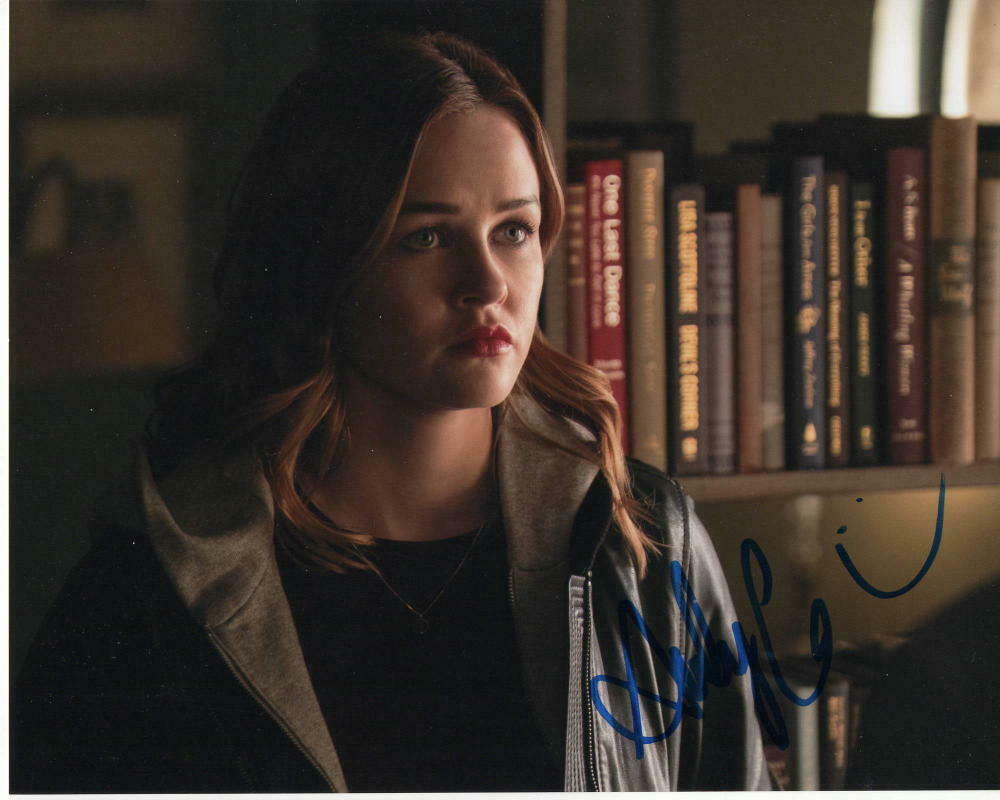 AMBYR CHILDERS SIGNED AUTOGRAPH 8X10 PHOTO - CANDACE STONE YOU, PENN ...