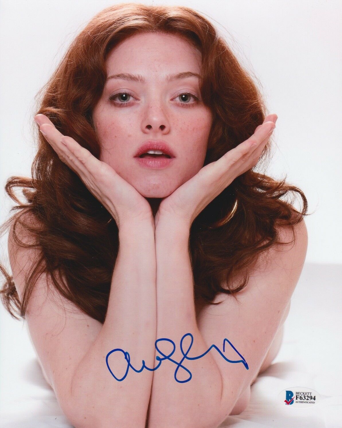 AMANDA SEYFRIED SIGNED 8X10 PHOTO LOVELACE BECKETT BAS AUTOGRAPH AUTO F ...