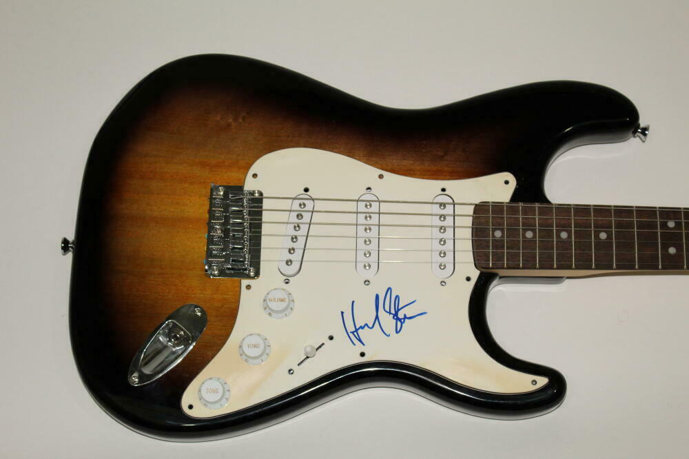 HOWARD STERN SIGNED AUTOGRAPH FENDER BRAND ELECTRIC GUITAR - PRIVATE ...