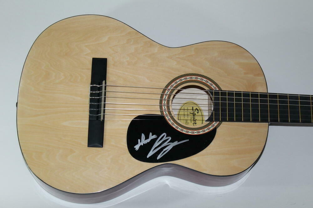 LUKE BRYAN SIGNED AUTOGRAPH FENDER BRAND ACOUSTIC GUITAR BORN HERE LIVE ...