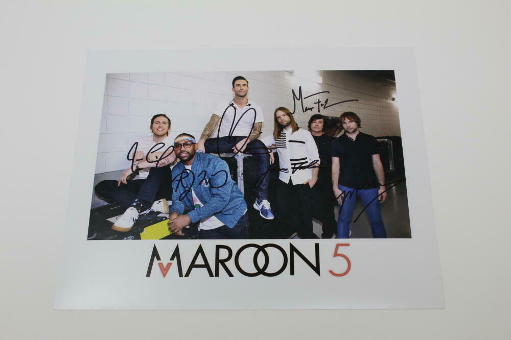 MAROON 5 FULL BAND SIGNED AUTOGRAPH 8x10 PHOTO - ADAM LEVINE, JAMES ...