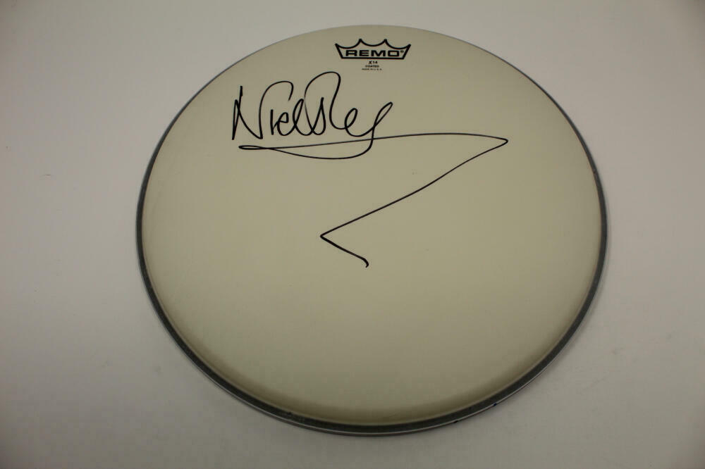 NICK MASON SIGNED AUTOGRAPH DRUMHEAD - PINK FLOYD DRUMMER, THE WALL ...