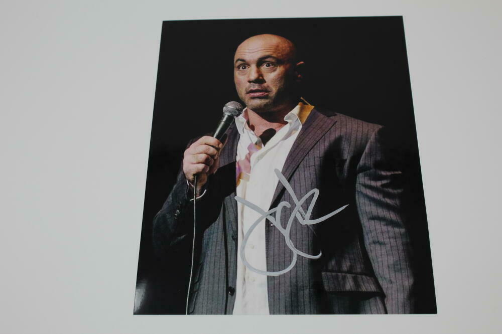 JOE ROGAN SIGNED AUTOGRAPH 8x10 PHOTO - STUD, UFC, FEAR FACTOR, JRE ...