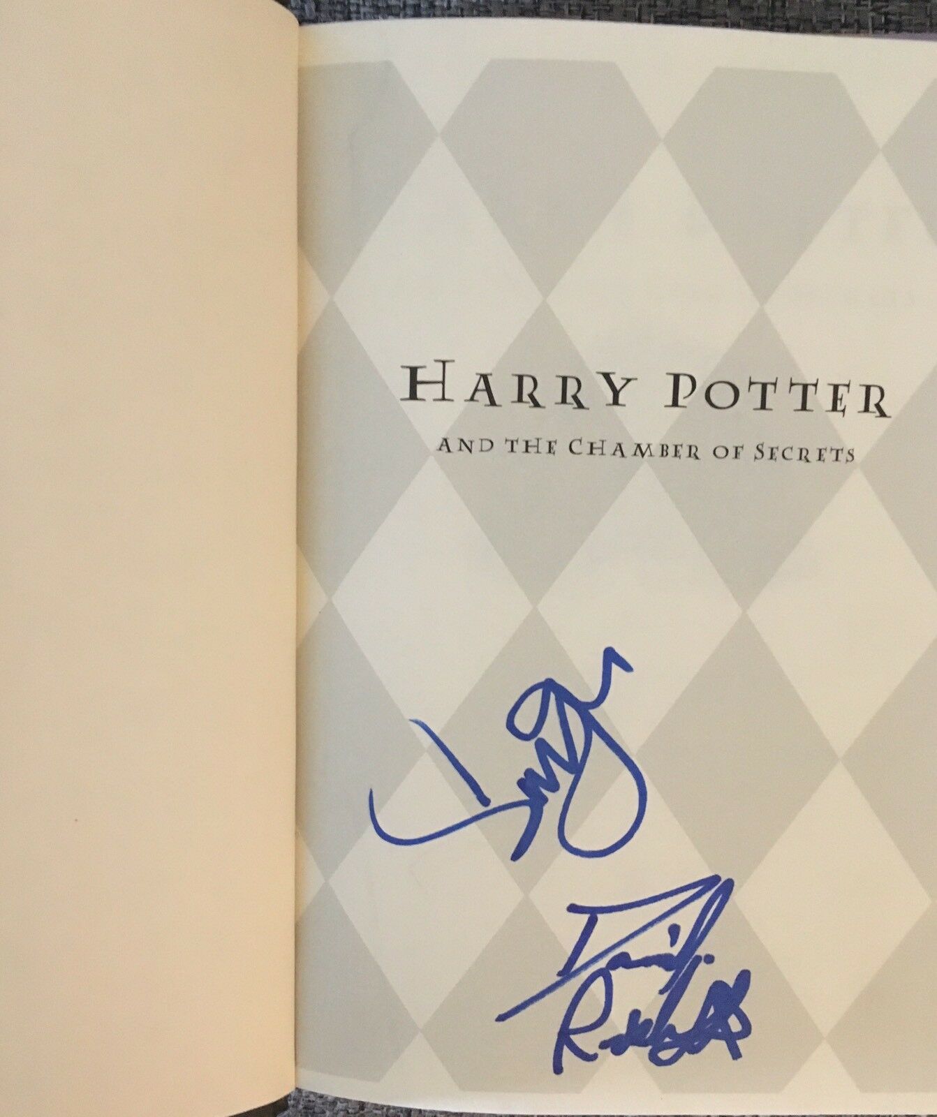 DANIEL RADCLIFFE EMMA WATSON SIGNED AUTOGRAPH HARRY POTTER CHAMBER ...