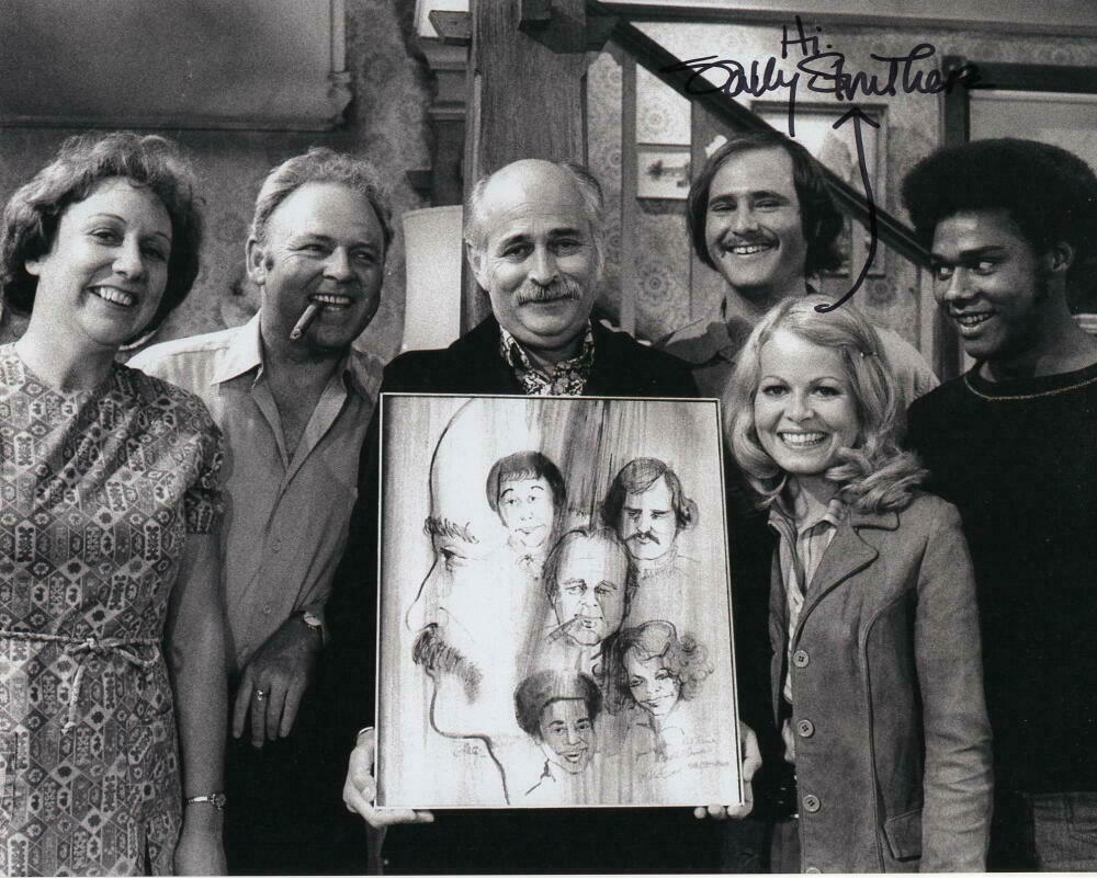 SALLY STRUTHERS SIGNED AUTOGRAPH 8X10 PHOTO - GLORIA ALL IN THE FAMILY ...