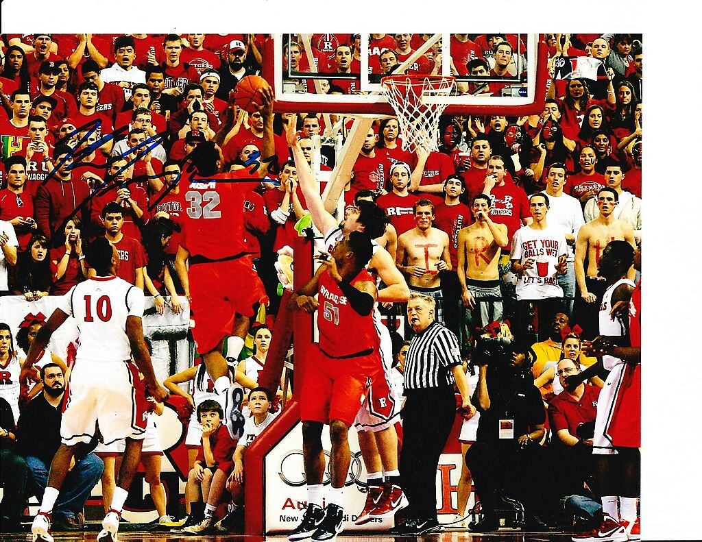 BOSTON CELTICS KRIS JOSEPH SIGNED SHOOTING 8X10 SYRACUSE Collectible ...