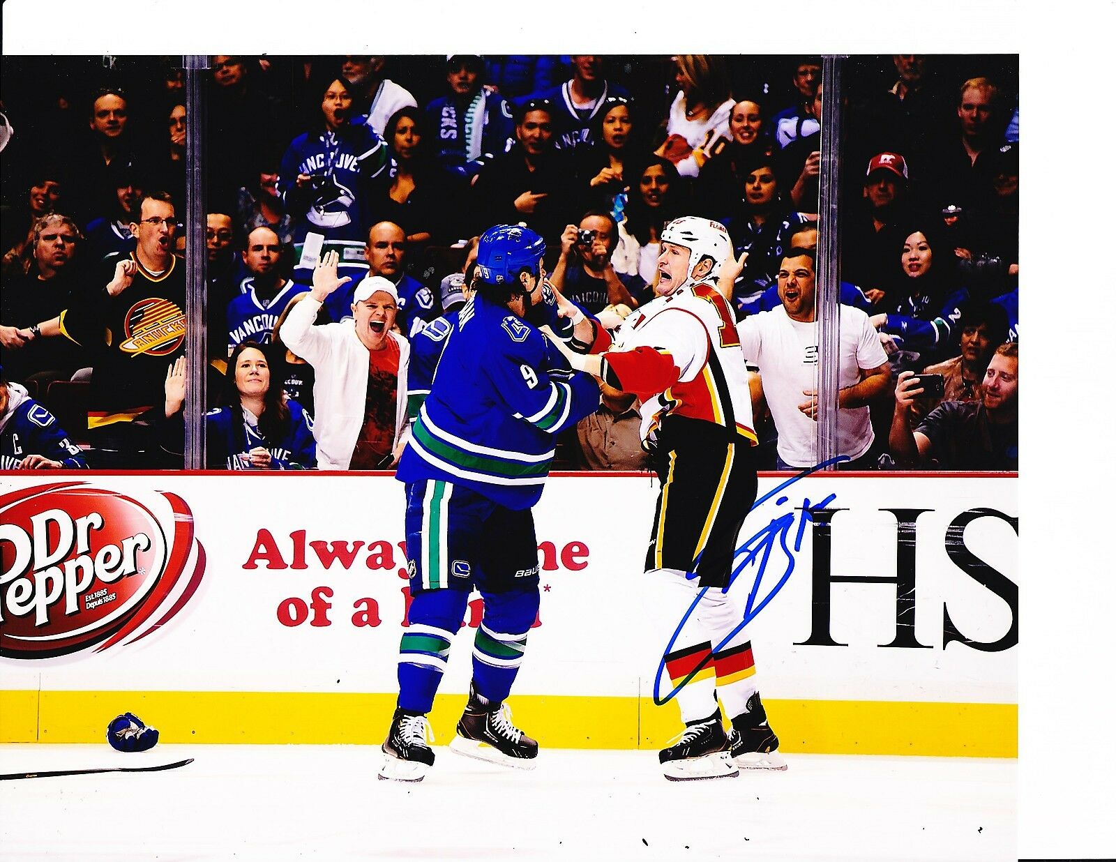 CALGARY FLAMES TIM JACKMAN SIGNED FIGHT 8X10 Collectible Memorabilia ...