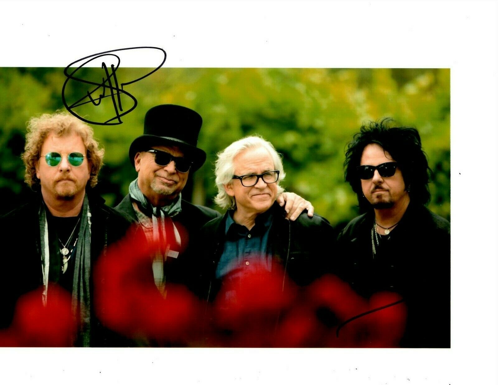 TOTO GROUP SIGNED 8X10 STEVE LUKATHER AND JOSEPH WILLIAMS Collectible ...