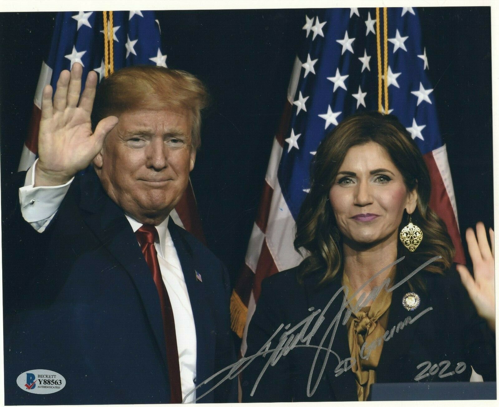 Kristi Noem Signed South Dakota Republican 8x10 Photo w/Beckett COA ...