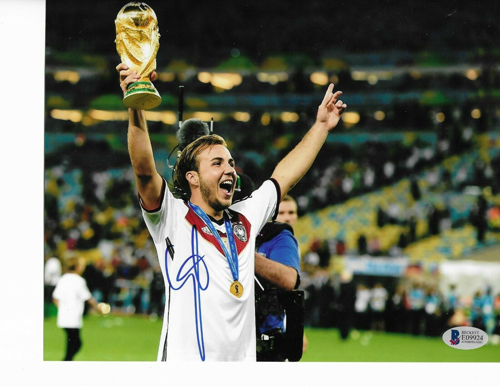 GERMANY MARIO GOTZE signed autographed 2014 WC 8x10 TROPHY PHOTO ...