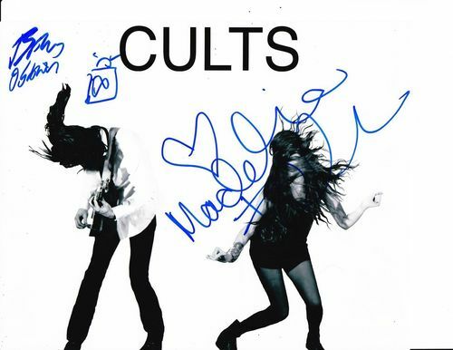 THE CULTS GROUP SIGNED 8X10 COVER PHOTO Collectible Memorabilia ...