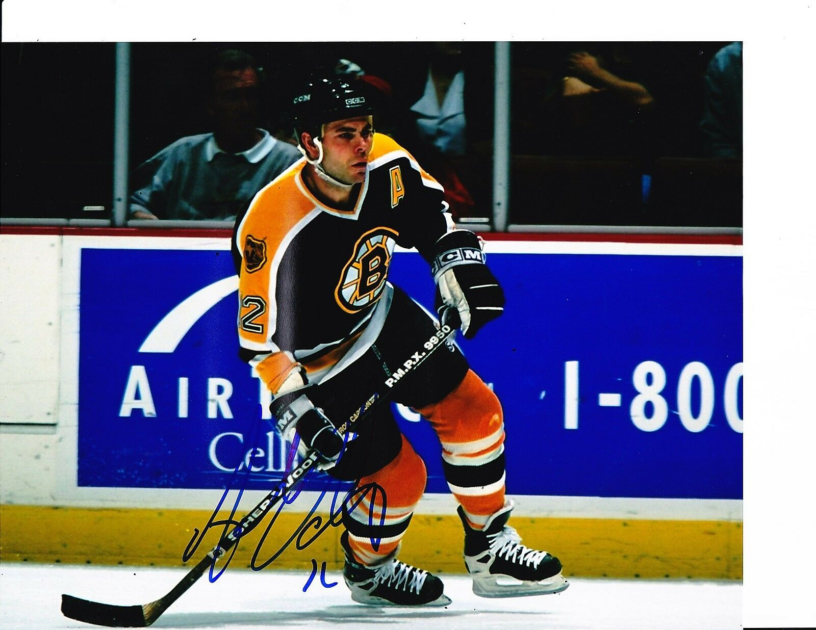 BOSTON BRUINS ADAM OATES SIGNED DARK JERSEY 8X10 Collectible ...