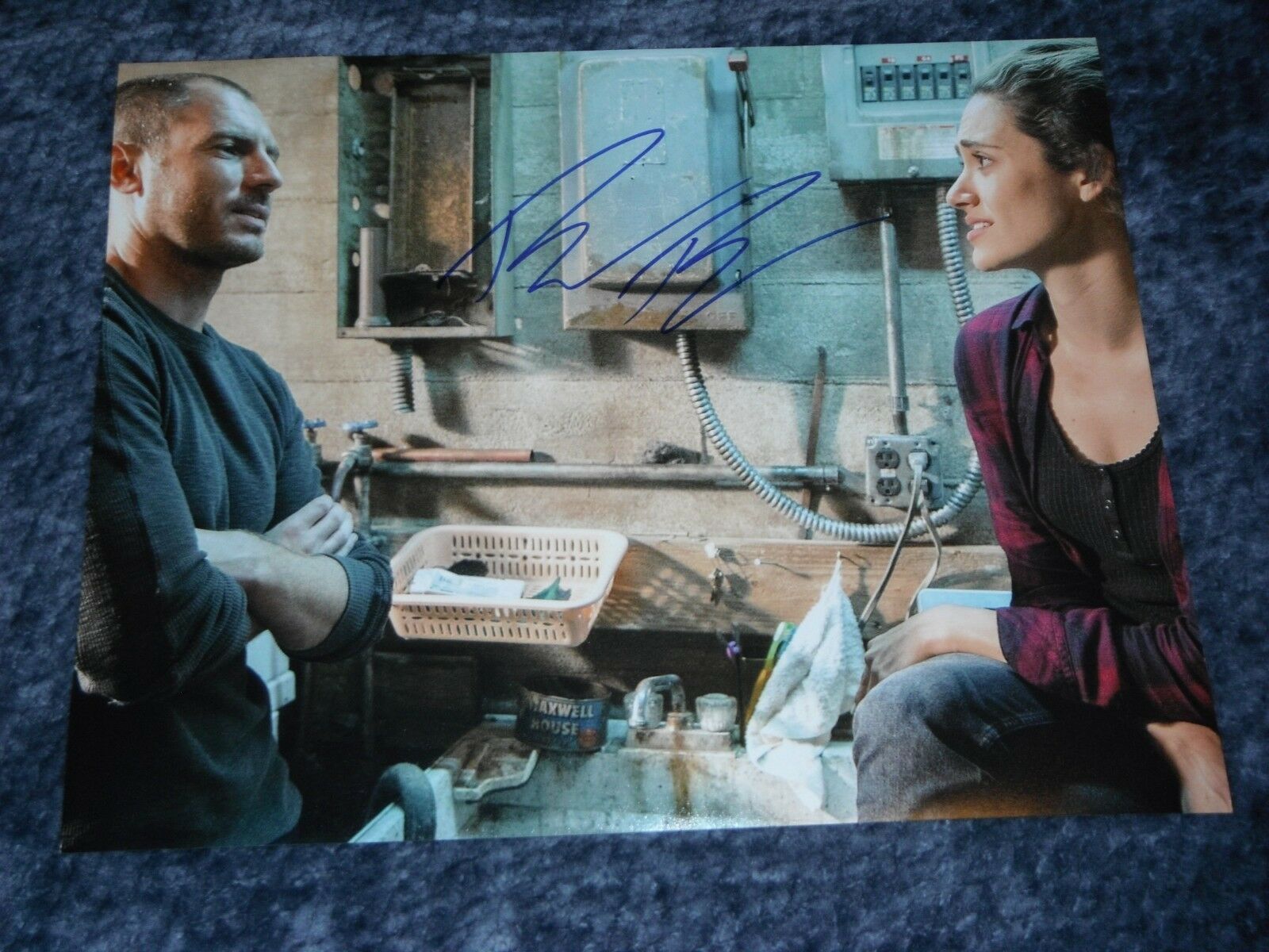 SHAMELESS RICHARD FLOOD SIGNED TALKING TO FIONA 11X14 Collectible ...