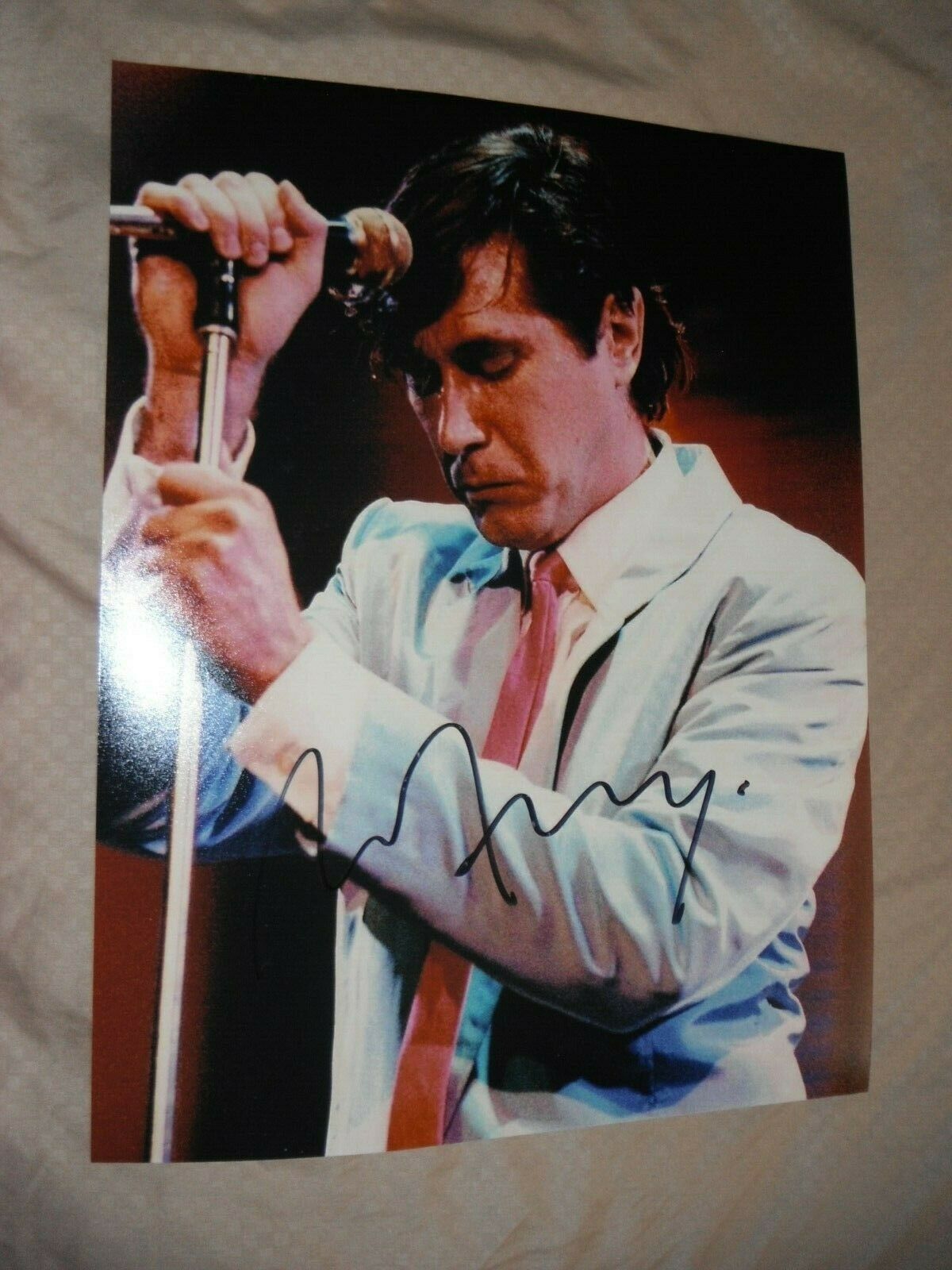 BRYAN FERRY SIGNED 11X14 ROXY MUSIC Collectible Memorabilia | Autographia