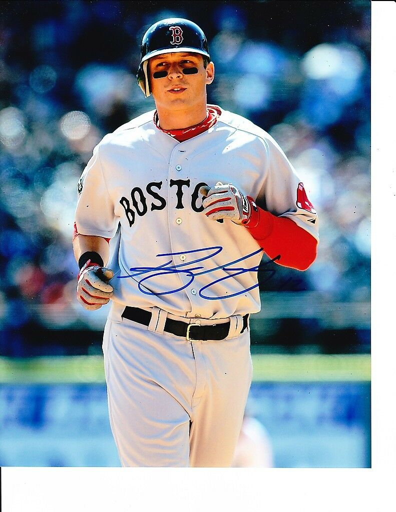BOSTON RED SOX RYAN SWEENEY SIGNED RUNNING 8X10 Collectible Memorabilia ...