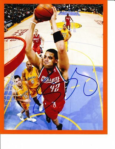CHARLOTTE BOBCATS SEAN MAY SIGNED DUNKING 8X10 Collectible Memorabilia ...