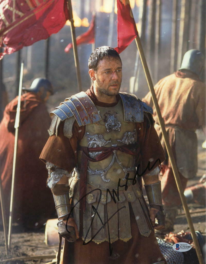 RUSSELL CROWE SIGNED 11X14 PHOTO GLADIATOR AUTHENTIC AUTOGRAPH BECKETT ...