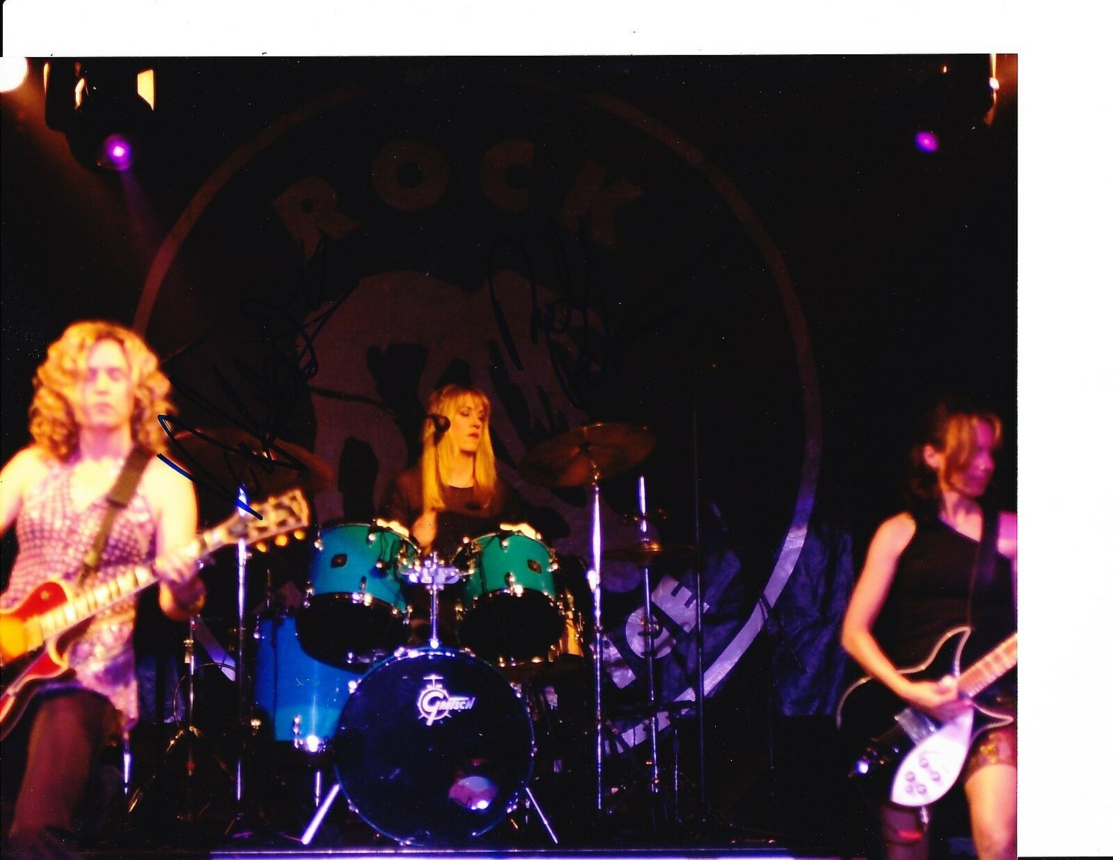THE BANGLES GROUP SIGNED ON STAGE 8X10 Collectible Memorabilia ...