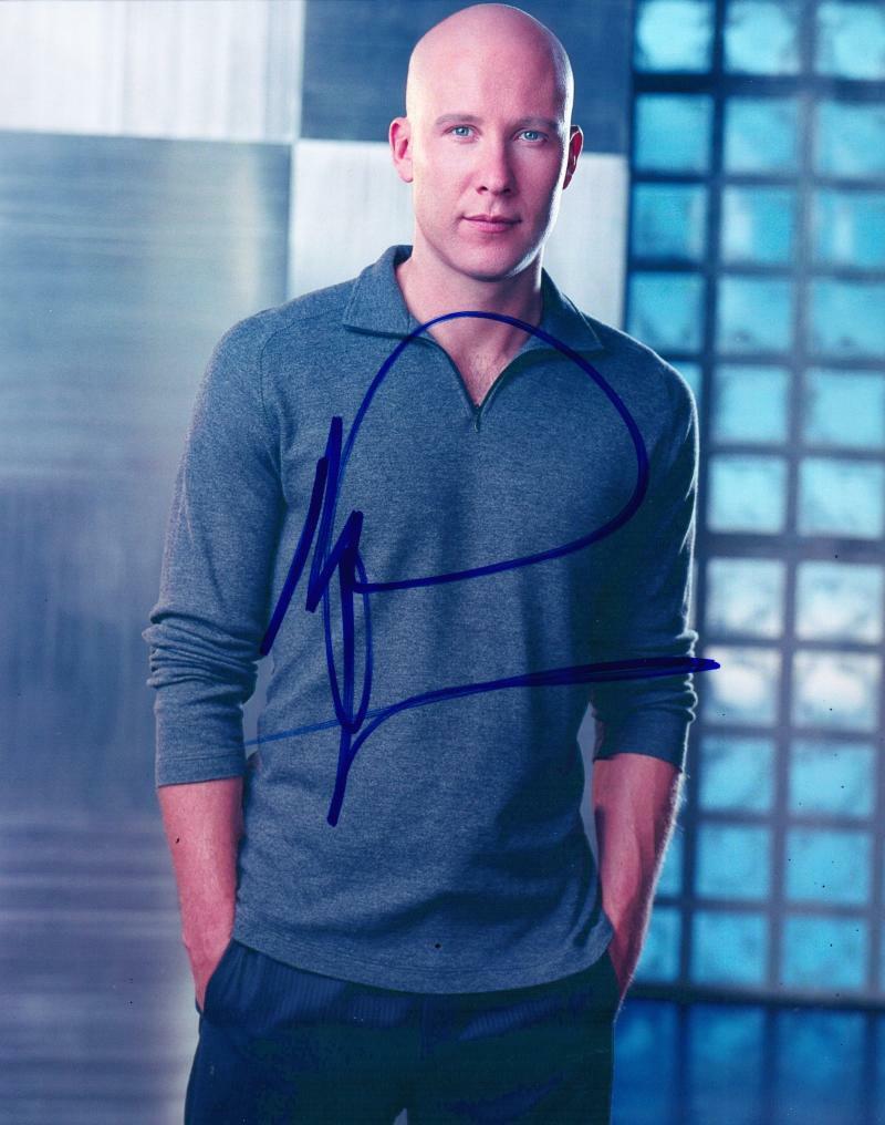 MICHAEL ROSENBAUM SIGNED 8X10 PHOTO SMALLVILLE LEX AUTHENTIC AUTOGRAPH ...