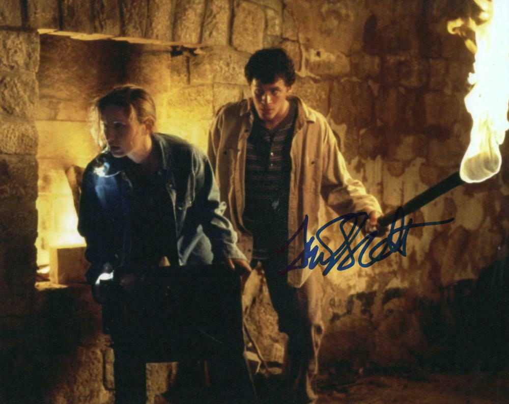 TOM EVERETT SCOTT SIGNED 8X10 PHOTO AUTOGRAPH AMERICAN WEREWOLF IN PARIS COA Collectible ...
