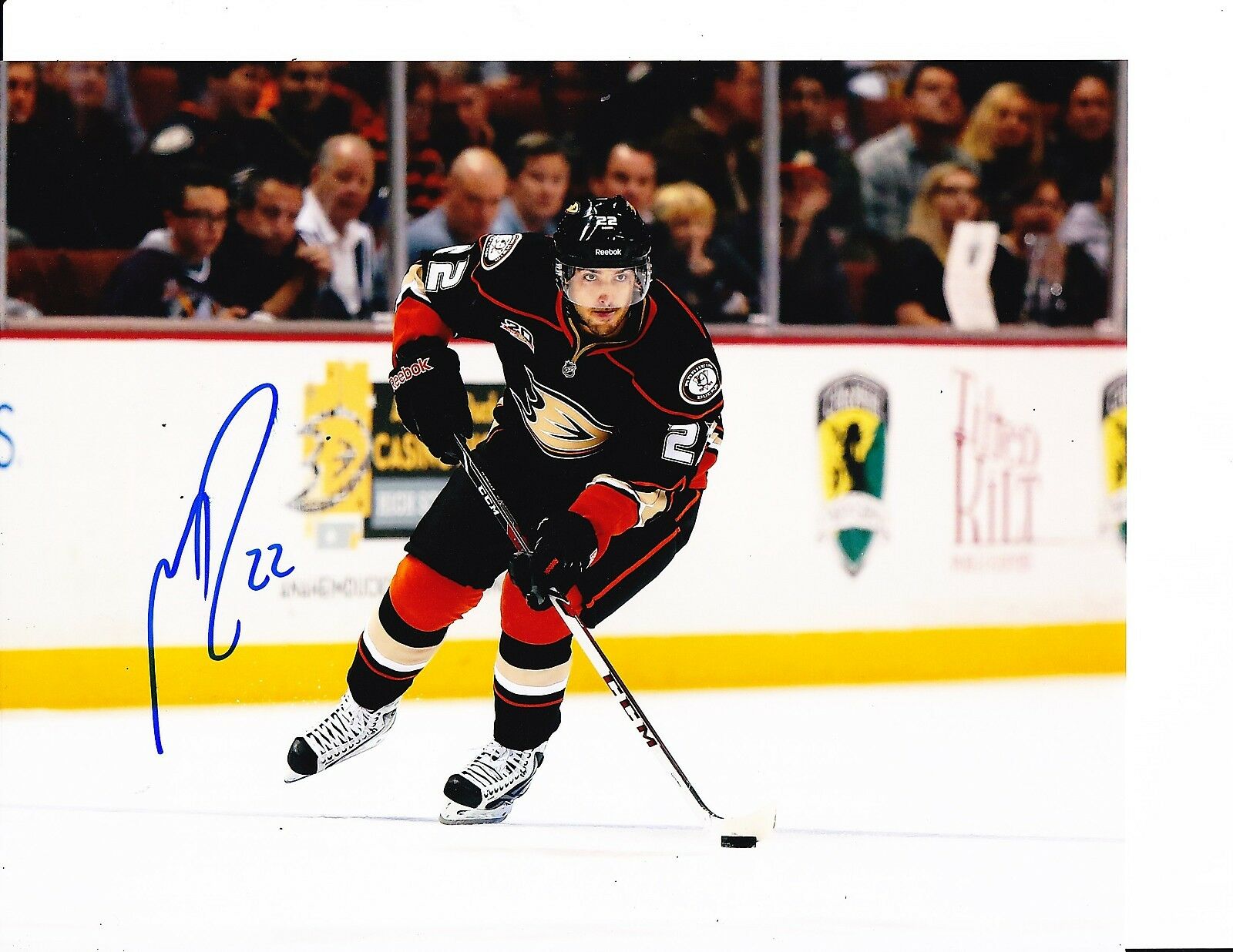 ANAHEIM DUCKS MATHIEU PERREAULT SIGNED WITH PUCK 8X10 Collectible ...