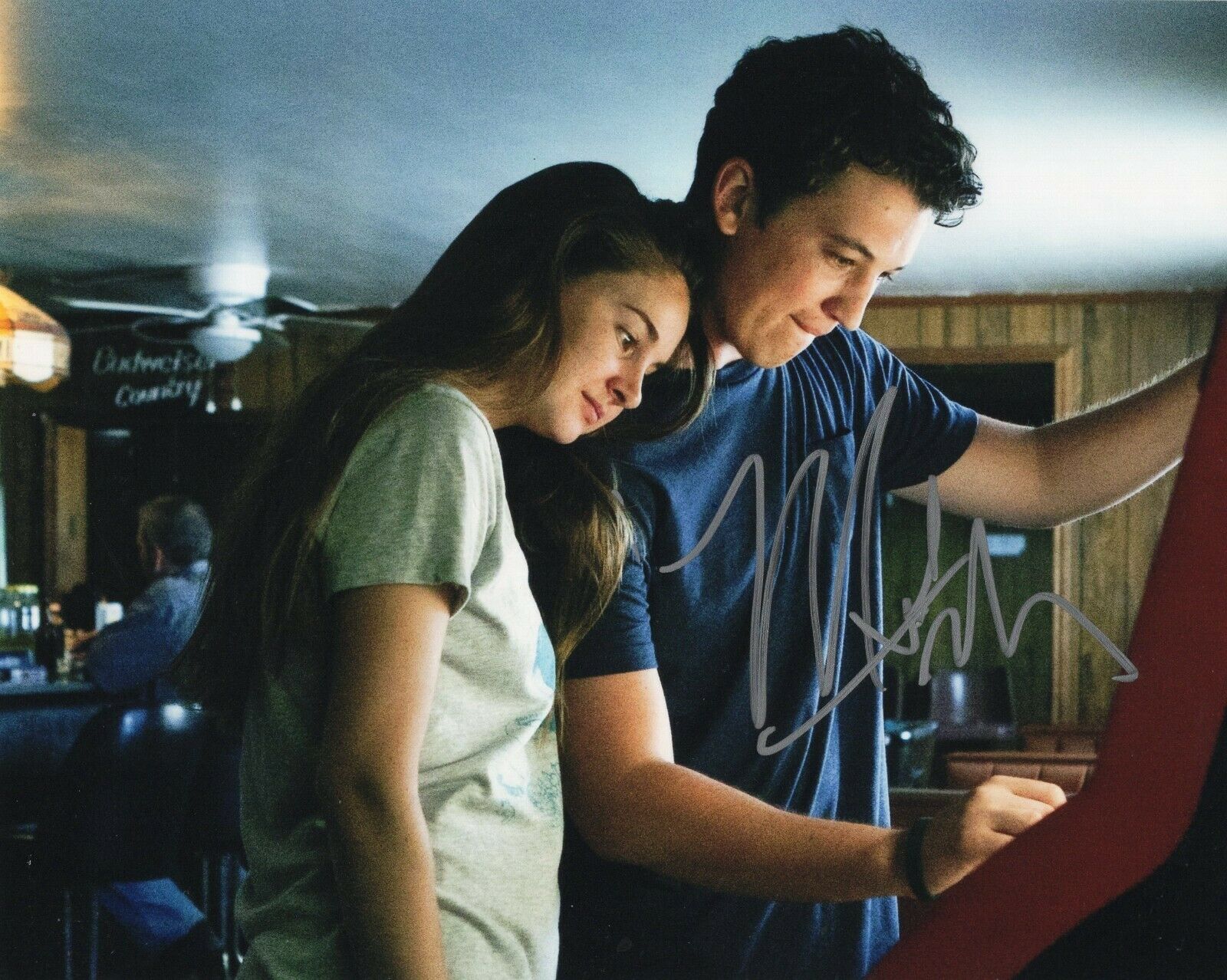 Miles Teller Actor Signed 8x10 Photo w/COA Whiplash The Spectacular Now ...