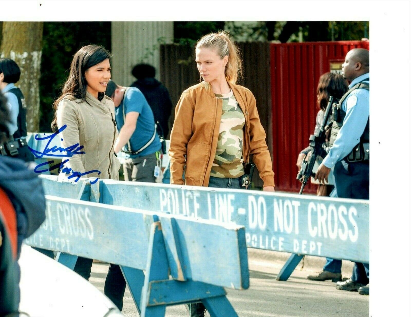 CHICAGO PD LISSETH CHAVEZ SIGNED 8X10 VANESSA ROJAS Collectible ...