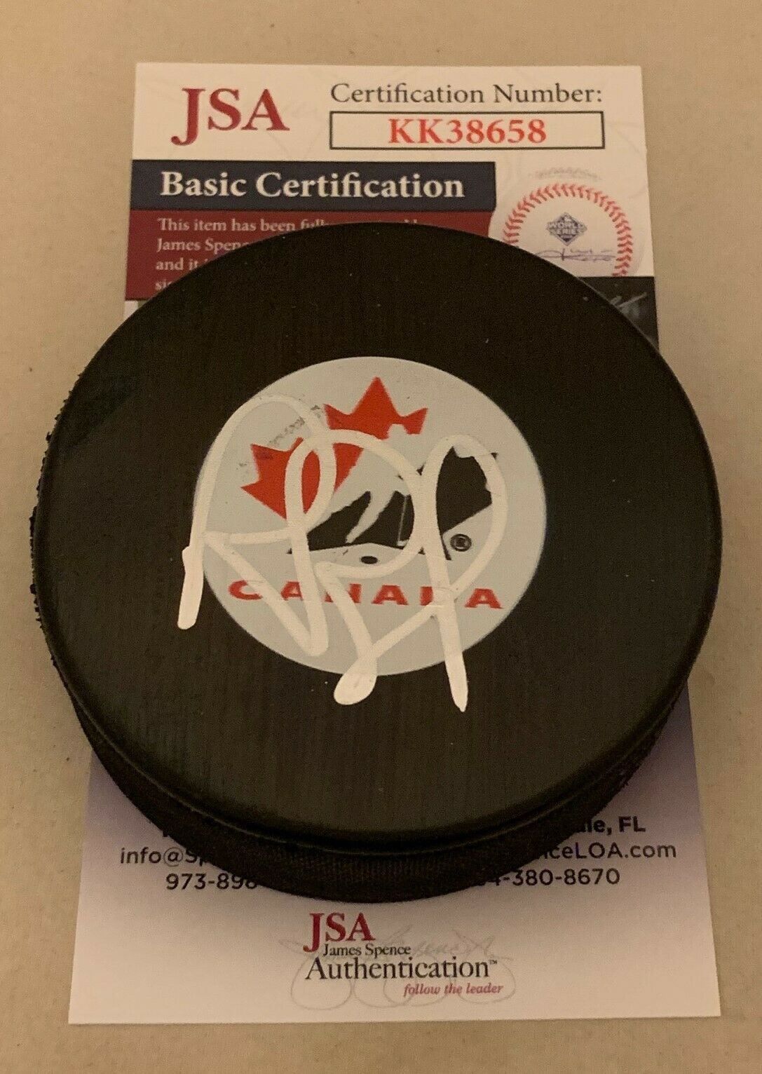 Rob Blake Los Angeles Kings signed Team Canada Puck autographed HOF Avs ...