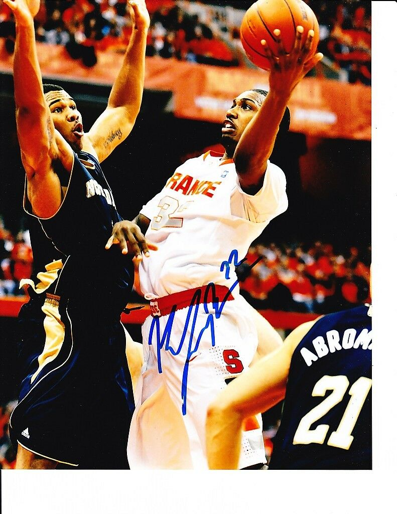 BOSTON CELTICS KRIS JOSEPH SIGNED DRIVING 8X10 SYRACUSE Collectible ...