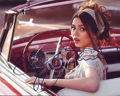 VICTORIA JUSTICE Signed Photo w/ Hologram COA Collectible Memorabilia ...