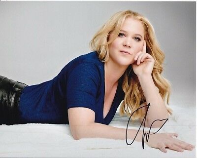 AMY SCHUMER signed autographed photo Collectible Memorabilia | Autographia