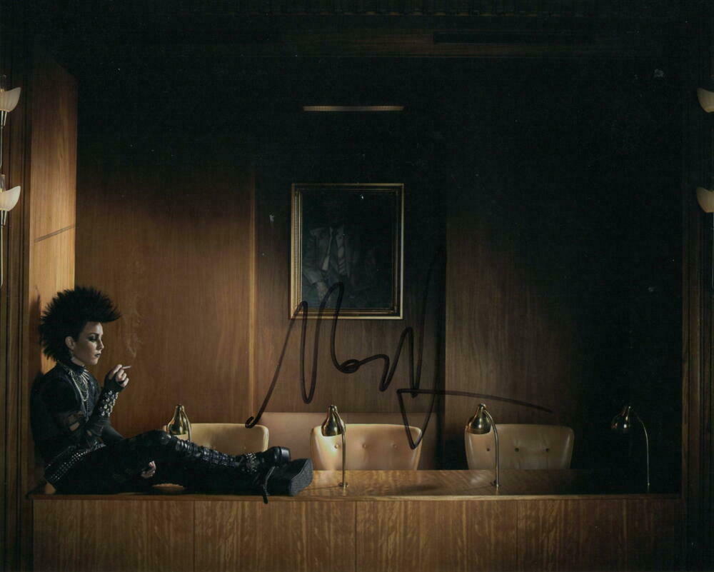 NOOMI RAPACE SIGNED AUTOGRAPH 8X10 PHOTO GIRL WITH THE DRAGON TATTOO ...