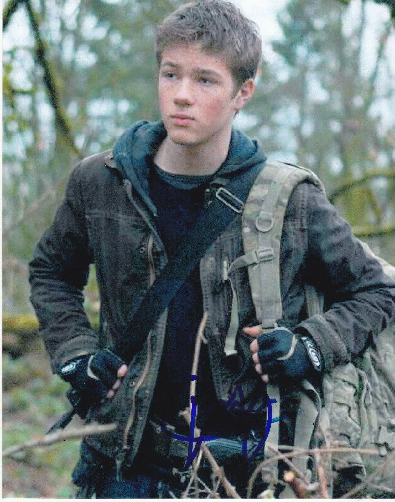 CONNOR JESSUP SIGNED 8X10 PHOTO AUTHENTIC AUTOGRAPH FALLING SKIES TNT ...