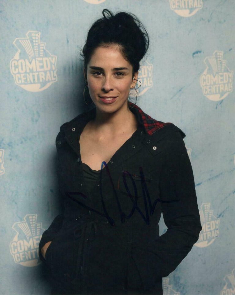 SARAH SILVERMAN SIGNED AUTOGRAPH 8X10 PHOTO - WRECK-IT RALPH BREAKS THE ...