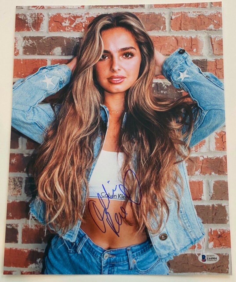 Addison Rae Signed Autographed 11x14 Photo TikTok Actress Beckett BAS ...