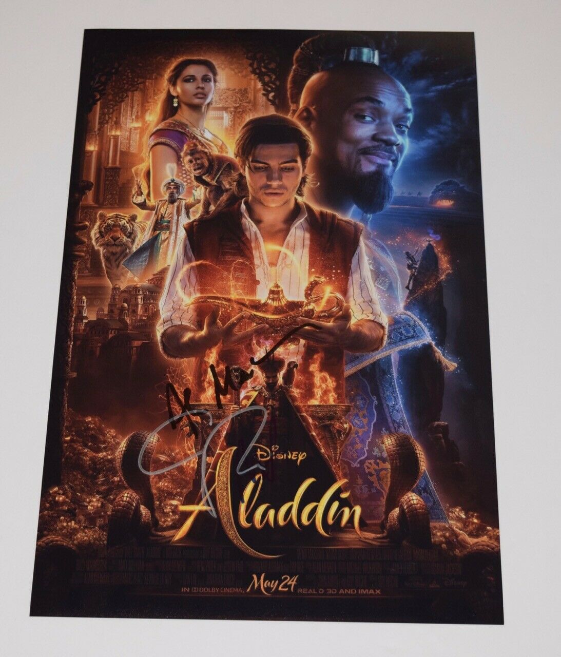 Aladdin 2019 Cast Signed 11x17 Photo Alan Menken Marwan Kenzari Guy ...