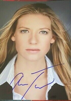 Anna Torv signed autographed 8x10 Photo Fringe | Autographia