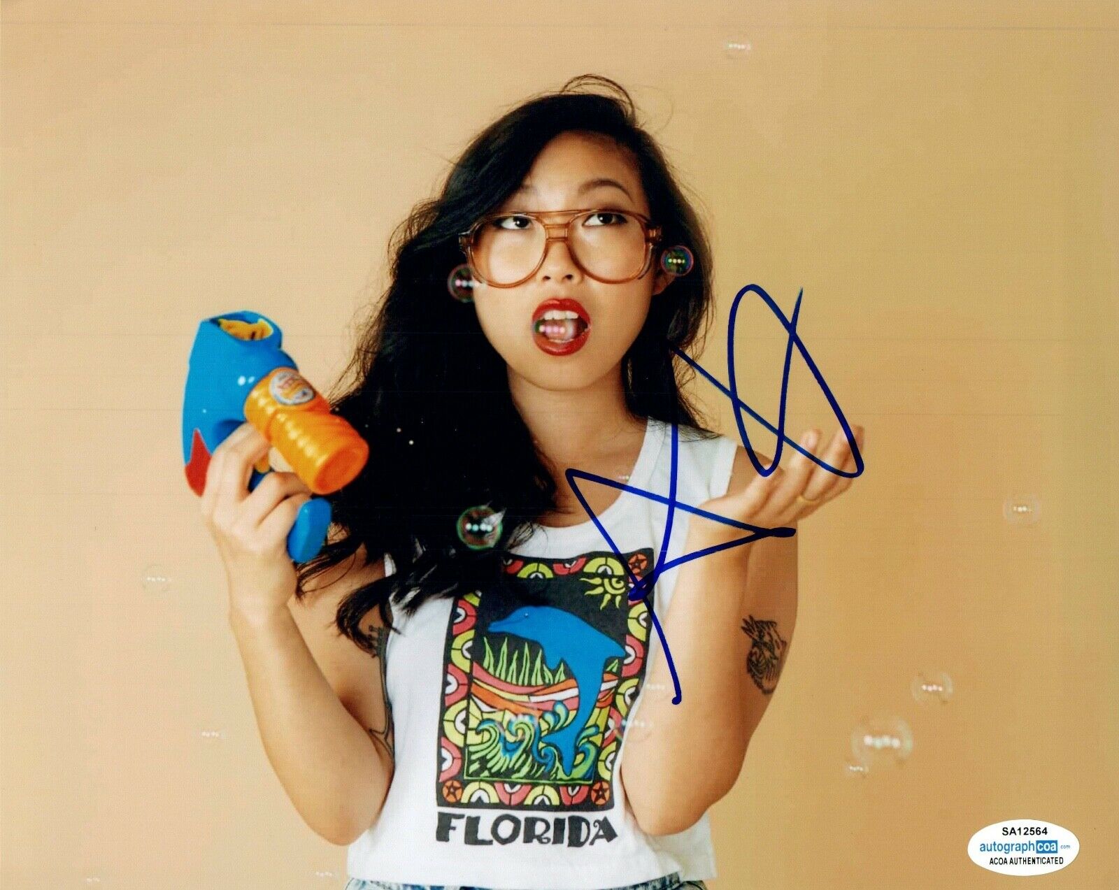 Awkwafina Signed Autographed 8x10 Photo Crazy Rich Asians Actress ACOA ...