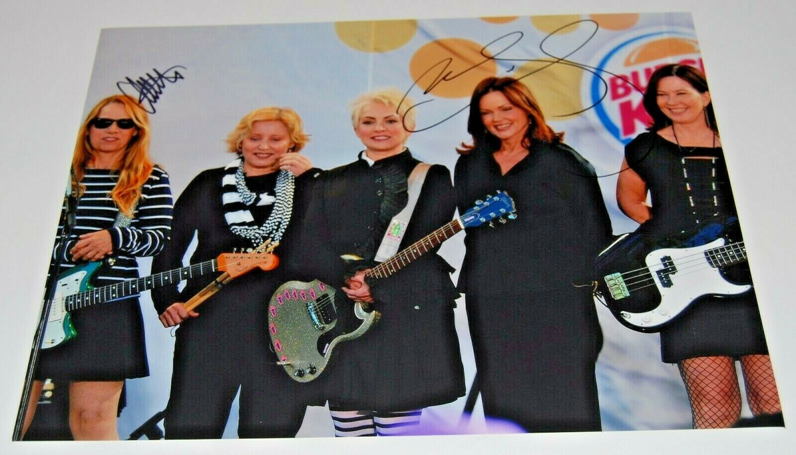 BELINDA CARLISLE and CHARLOTTE CAFFEY signed (THE GO-GO'S) 11X14 photo ...
