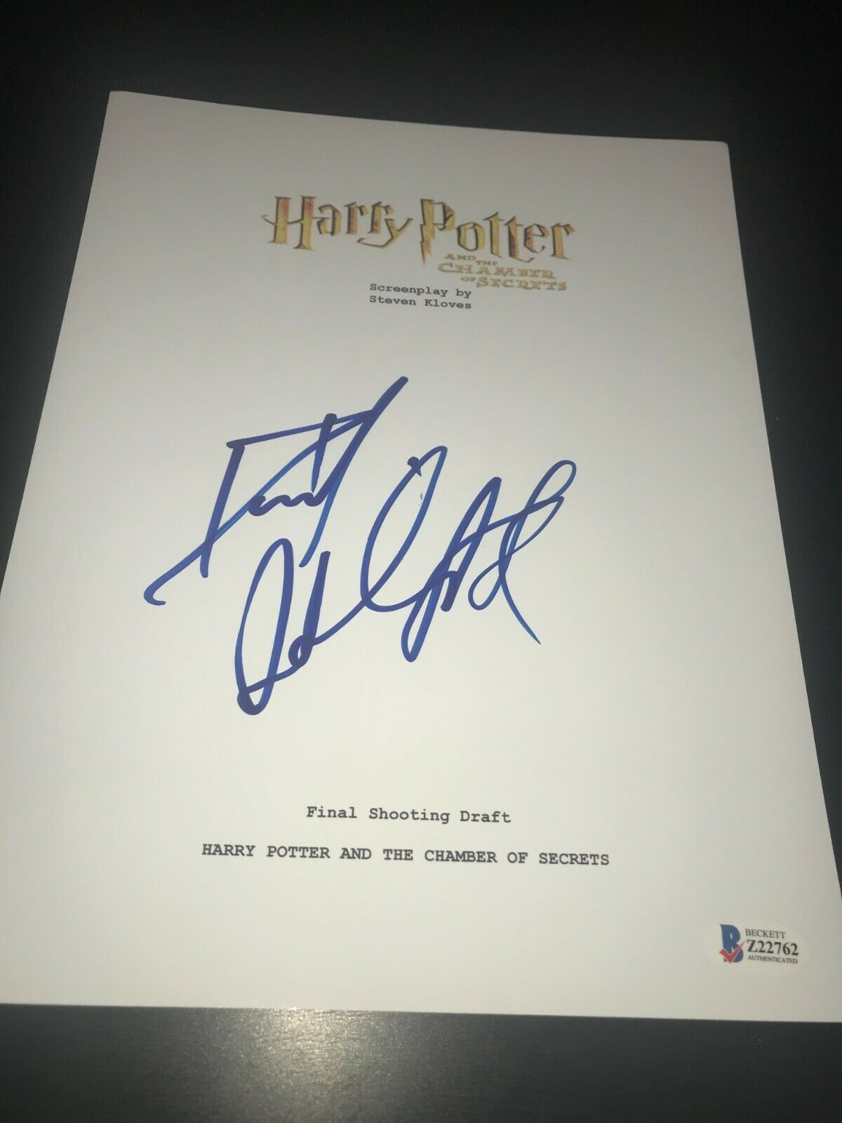 DANIEL RADCLIFFE SIGNED MOVIE SCRIPT HARRY POTTER CHAMBER OF SECRETS ...