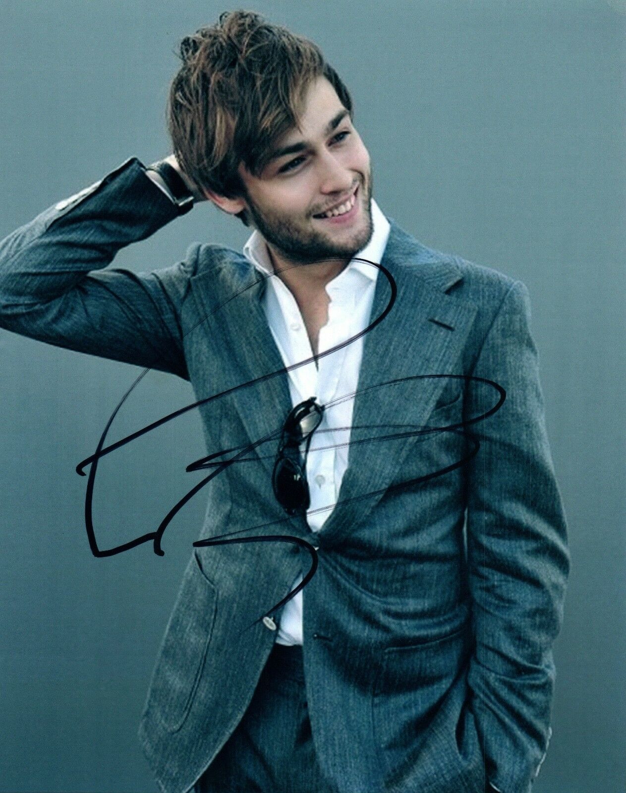 Douglas Booth Signed Autographed 8x10 Photo ROMEO & JULIET Handsome ...