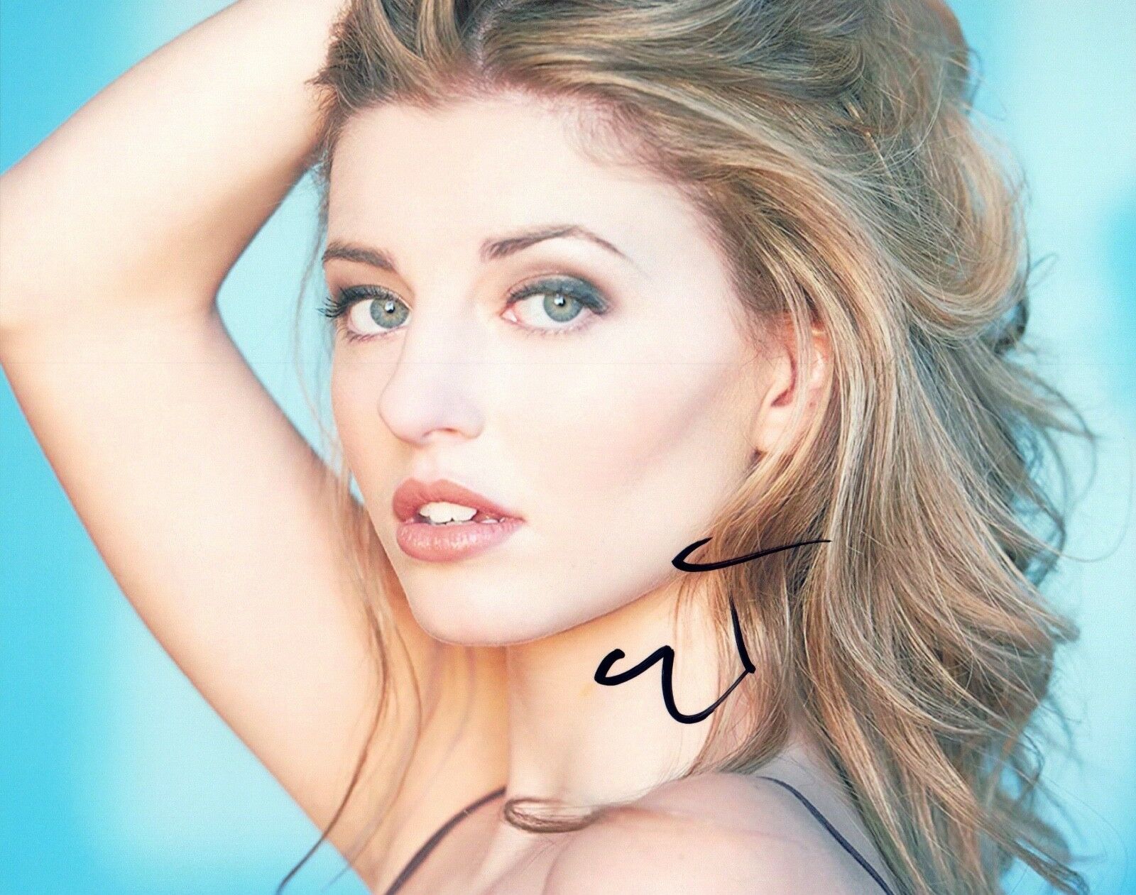 Eliana Jones Signed Autograph 8x10 Photo Sexy Actress Hemlock Grove Coa Autographia