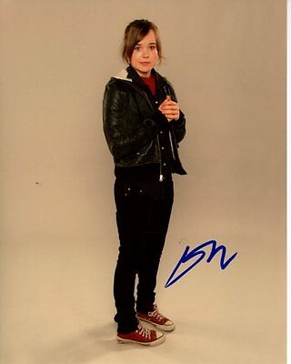 ELLEN ELLIOTT PAGE Signed Autographed Photo | Autographia
